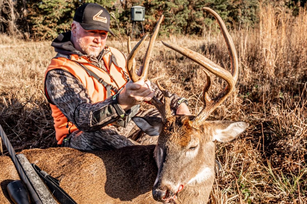 7 Top HuntStand Whitetail Hunting Videos from 2022 - HuntStand